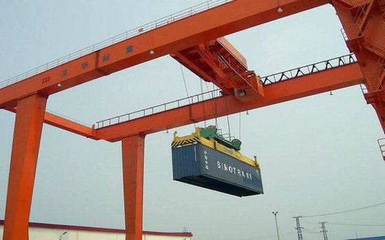 Best After-sale Service U Type Double Girder Building Gantry Crane 32/10t