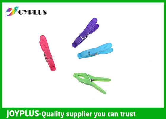 China Colorful Plastic Clothes Pegs Clips For Hanging Clothes OEM / ODM Acceptable supplier