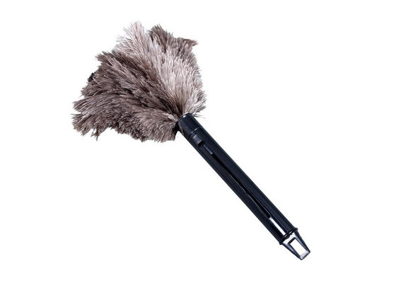 Hot Sale Ostrich Feather Duster With Bamboo Wooden Handle supplier