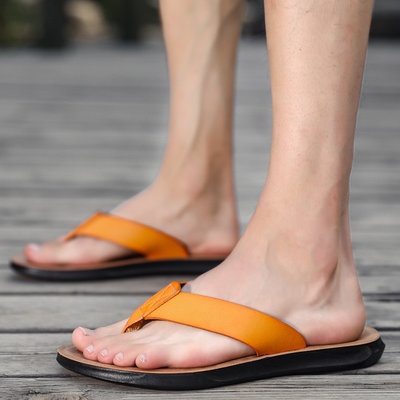 Wholesale 2022 new design summer beach sandals men cork sole solid color flip flop Men slippers in stock
