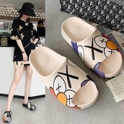 Factory price Slide Breathable Cool Beach Flip Flop Lightweight Graffiti cartoon women Bathroom home Slippers for men