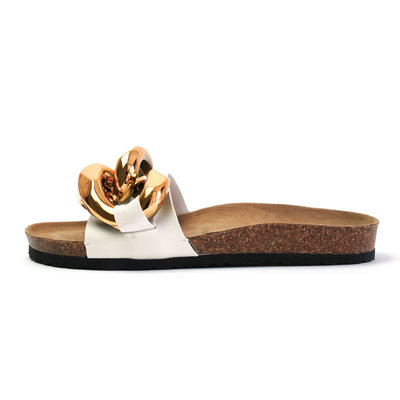 New design outdoor beach shoes fashion Metal ring decoration upper cork flat slippers summer sandals women