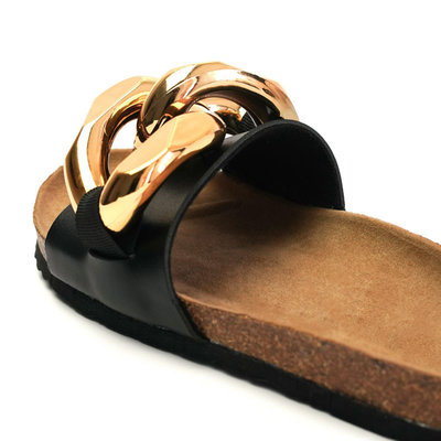 New design outdoor beach shoes fashion Metal ring decoration upper cork flat slippers summer sandals women