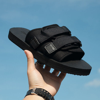 Wholesale trend outdoor soft sole non-slip summer sandals women casual shoes footwear Men slide slippers