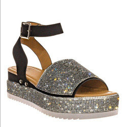 2022 New Arrivals Women rhinestones upper outdoor Shoes fashion Bling Sandals Luxury Thick Bottom slippers high sandals