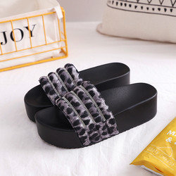 New Design slippers summer Women thick sole non-slip leopard grain shining diamond slides sandals wholesale