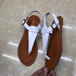 2022 Summer new design beach non-slip Slippers large size women flip flops fashion flat T-Strap sandals
