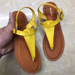 2022 Summer new design beach non-slip Slippers large size women flip flops fashion flat T-Strap sandals