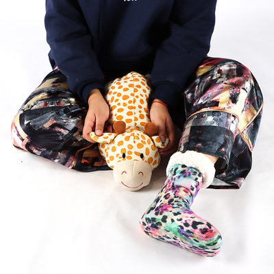 new custom Women holiday winter warm thick floor stocking house indoor slipper socks with fluffy fur non skid socks