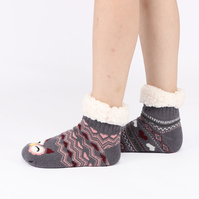 Wholesale High Quality Low Moq women Home Indoor Thermal Winter Warm Slipper Fluffy Fuzzy Cozy Christmas Sock