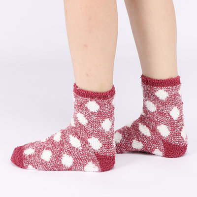 2021 new Winter Super Soft Warm Cozy Fuzzy Socks Premium Thermal medium length Slippers Socks non skid fashion socks