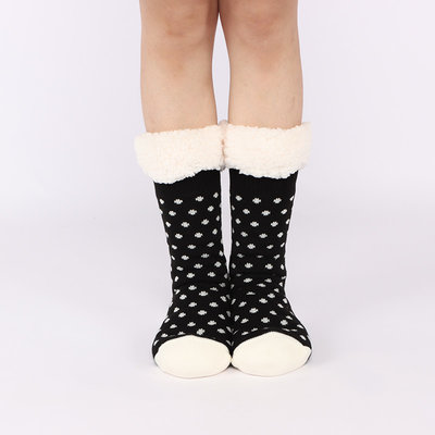 new custom ladies Comfortable Thick Winter slipper Socks Women Indoor With Dots Design Home indoor fashion Socks
