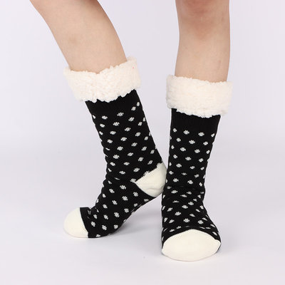 new custom ladies Comfortable Thick Winter slipper Socks Women Indoor With Dots Design Home indoor fashion Socks