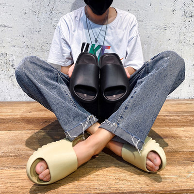 2022 Fashion cheap bedroom shoes women indoor and outdoor Summer home Slippers slides ladies flat sandals