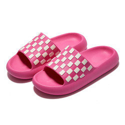 Female cheap bedroom Black White Grid Flat Sandals Adult indoor non-slip Women Slippers for Men home shoes light