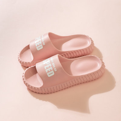 Best selling new style custom couple sandals summer household soft-soled non-slip wear-resistant bath slippers