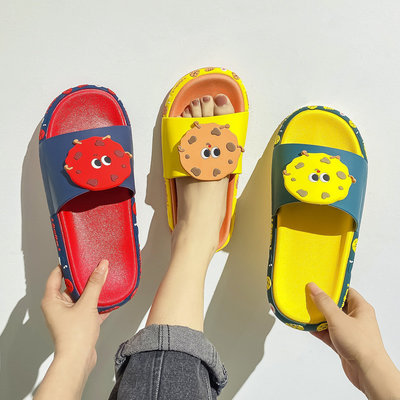 Net celebrity slippers wholesale summer cute indoor non-slip soft-soled sandals wear-resistant comfortable couple slippers