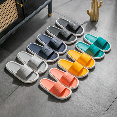 New simple and fashionable sandals for summer outdoor non-slip soft bottom Wear-resistant couples wear slippers