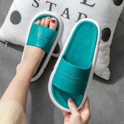 New simple and fashionable sandals for summer outdoor non-slip soft bottom Wear-resistant couples wear slippers