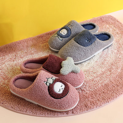 Cute cartoon slippers female indoor and outdoor warm winter home couple soft plush cheap bedroom shoes