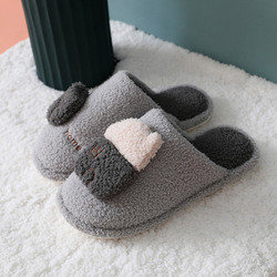 Wholesale 2021 female warm cartoon little house decorate slippers breathable plush home indoor shoes ladies closed shoes