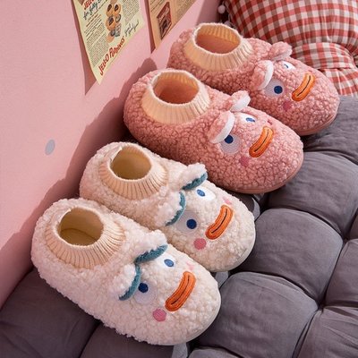 New Design Slippers Women Winter Cute Cartoon Fashion Trend Students Girls Home Plush Bag Heel Slippers Men