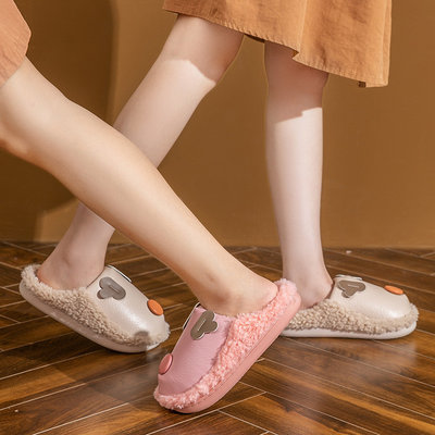 Women autumn winter 2021 new design waterproof PU vamp household shoes warm delicate plush lining couple slippers