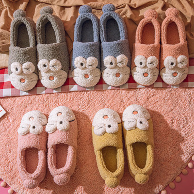 Wholesale 2021 new thermal cheap bedroom slippers for women and male cartoon comfortable home shoes autumn winter