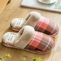 2021 new design Plaid Home Indoor Shoes light weight Thermal Autumn Winter slippers with best price