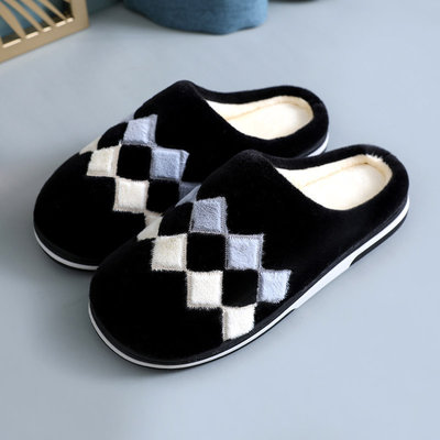 2021 New Design soft Plush Warm Breathable Slippers Thick bottom Non-Slip couple Winter Home indoor chunky shoes