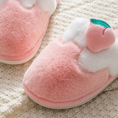 Female new 2021 winter custom indoor and outdoor  cute slippers breathable soft plush thermal shoes for women and male