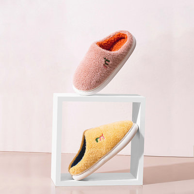 New Simple Fashion Women Slippers Mink Hair Anti-slip Warm Exquisite embroidery Men Home Indoor custom slippers with logo