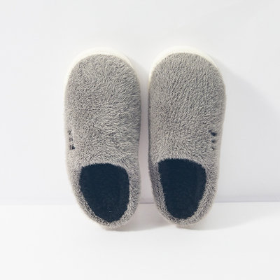New Simple Fashion Women Slippers Mink Hair Anti-slip Warm Exquisite embroidery Men Home Indoor custom slippers with logo