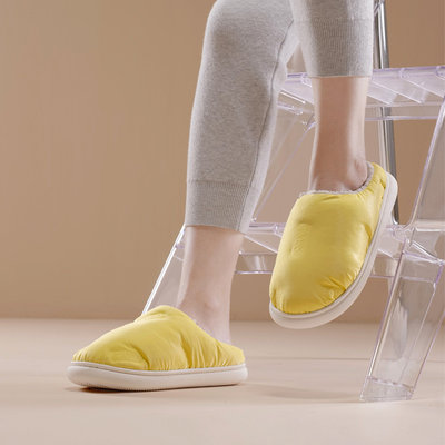 2021 New Design Down Comfortable Home Indoor Waterproof Shoes Print Letter Pattern Thermal Outdoor Snow Winter Slippers