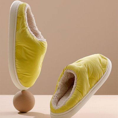 2021 New Design Down Comfortable Home Indoor Waterproof Shoes Print Letter Pattern Thermal Outdoor Snow Winter Slippers
