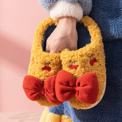 Wholesale Bowknot Men and Women Home Plush Slipper Winter Warm PVC House Indoor Slipper in stock