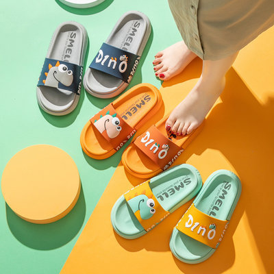 Custom Private Label Wholesale Women Fashion Trend Flat Confort PVC Beach Sandals Casual Bathroom Platform Summer slipper