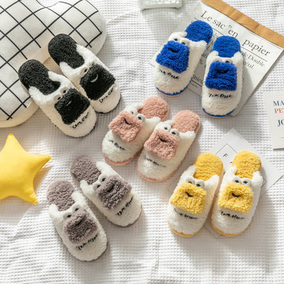 Women Winter lovely  Animal decoration fluffy Fur Warm house Indoor Soft Casual Shoes letter print Home Slipper ladies shoes