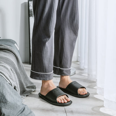 New couple summer home bathroom non-slip slippers deodorant and breathable solid color soft bottom sandals