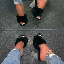 2022 New Design solid color Rhinestone Heeled plush upper Sandals Chunky Heels large size shoes Women high heels