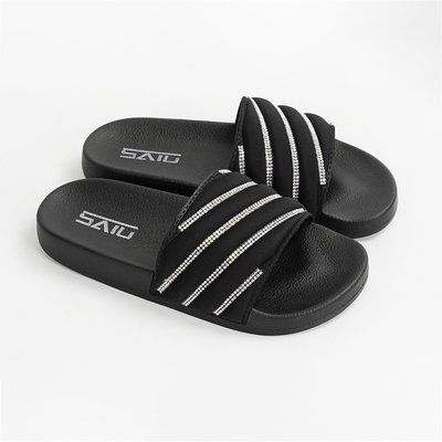 High quality lady rainbow color custom soft women PVC material slippers lightweight out wear sandals wholesale cloud slides