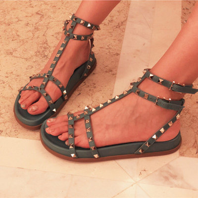 custom designer new trend Rivets outdoor shoes girl flat sandals for ladies Refinement comfort women footwear slippers