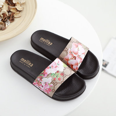 New design printing outdoor slippers soft sole custom beach shoes comfortable non-slip summer sandals women
