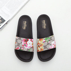 New design printing outdoor slippers soft sole custom beach shoes comfortable non-slip summer sandals women