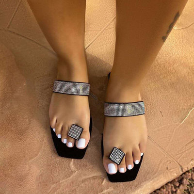 2022 new fashion trend beach shoes rhinestone summer sandals women flat non-slip slippers slides womens fashion shoes unique