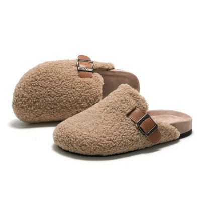 2021 Autumn New Plush Slippers Lady Flat Outer Wear Slippers Winter Comfortable Girs Fashion sherpa Slippers casual shoes woman