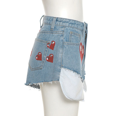 2021 summer new European and American style fashion heart print slim versatile casual sports denim shorts trousers women