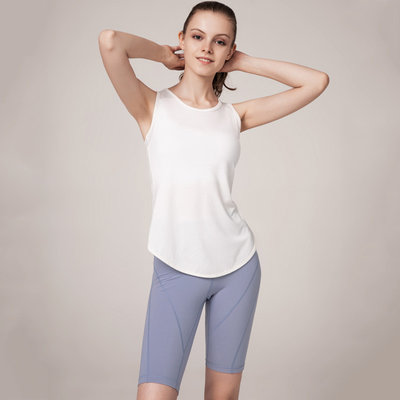 2021 new women sports set Irregular breathable vest solid color high waist quick dry exercise fitness peach buttocks shorts