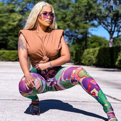 2021 summer New Yoga Pants Female Fitness Pants Solid Color Breathable Eco-friendly Tight Comfortable Lightweight sports legging