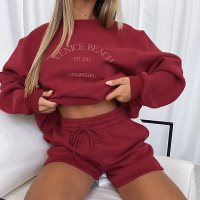 Wholesale Custom Women Fleece Thickened Loose Embroidered Long Sleeved Sweater Shorts sports Set Ladies Workout Sportswear